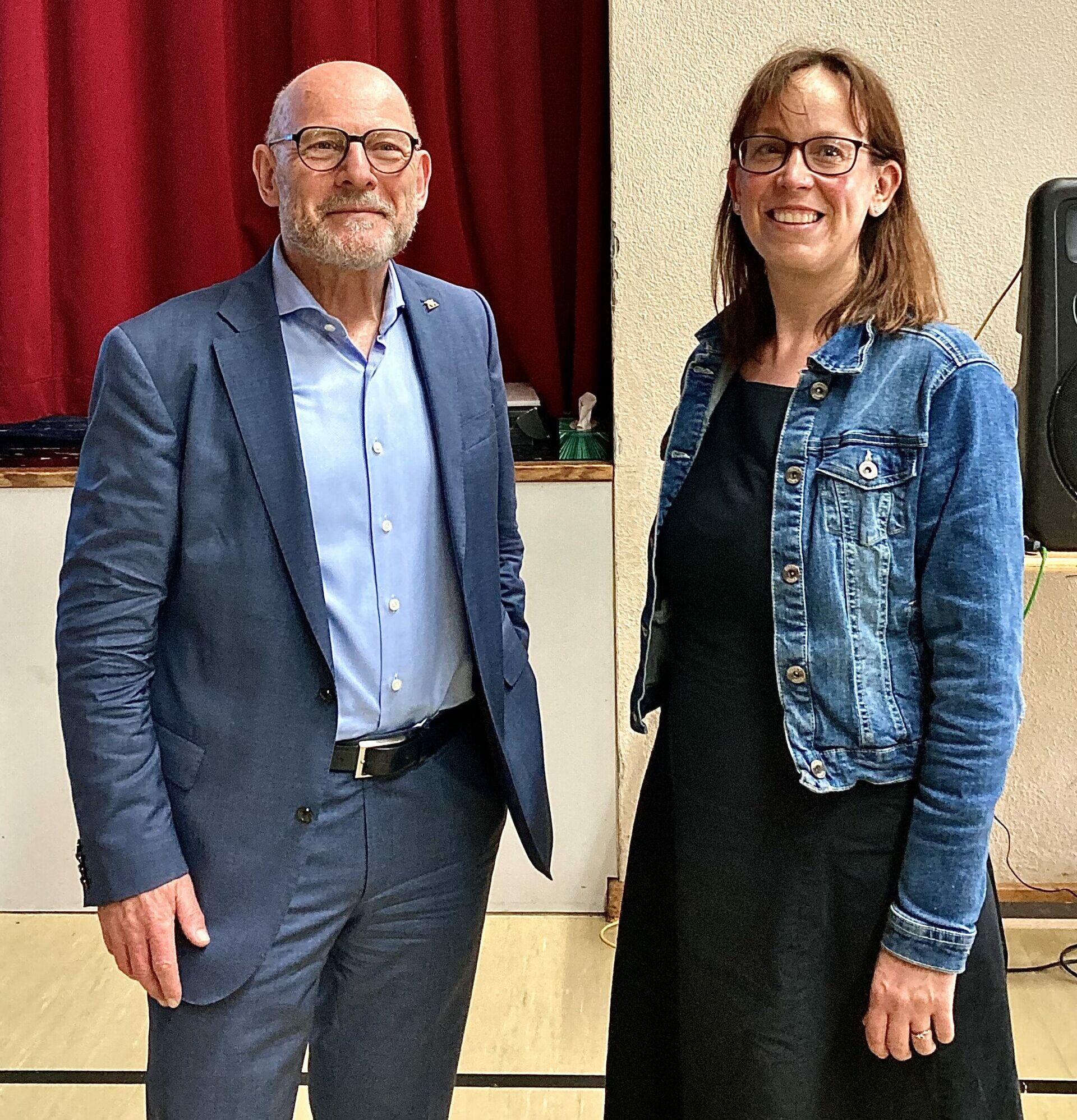 EU-Projekttag: Schulbesuch Fanny-Leicht-Gymnasium - Winne Hermann